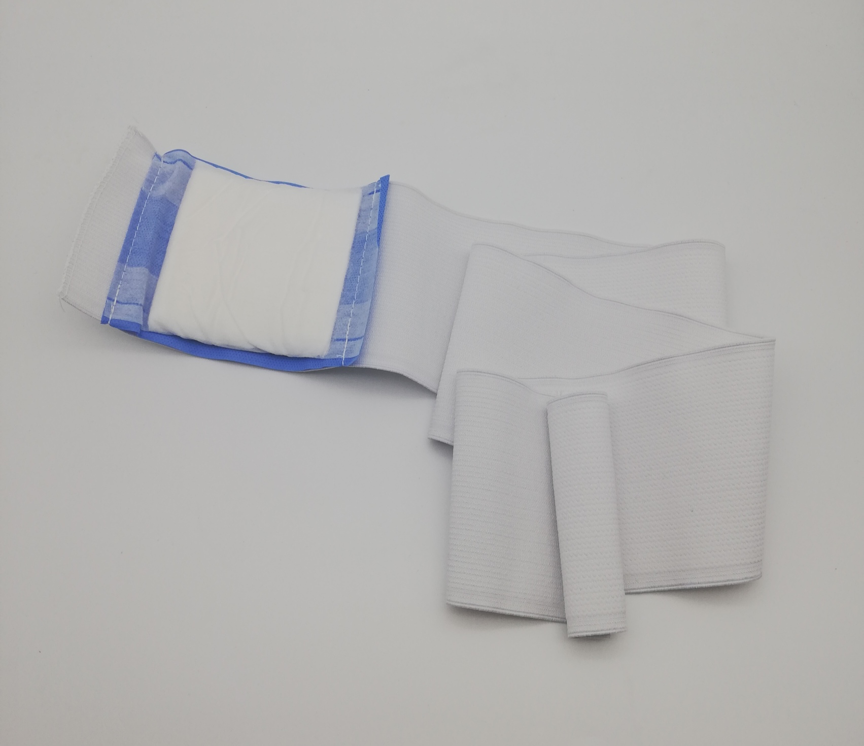 Pansement compressif avec bande agrippante / Réf. COHE003 - Médisoins